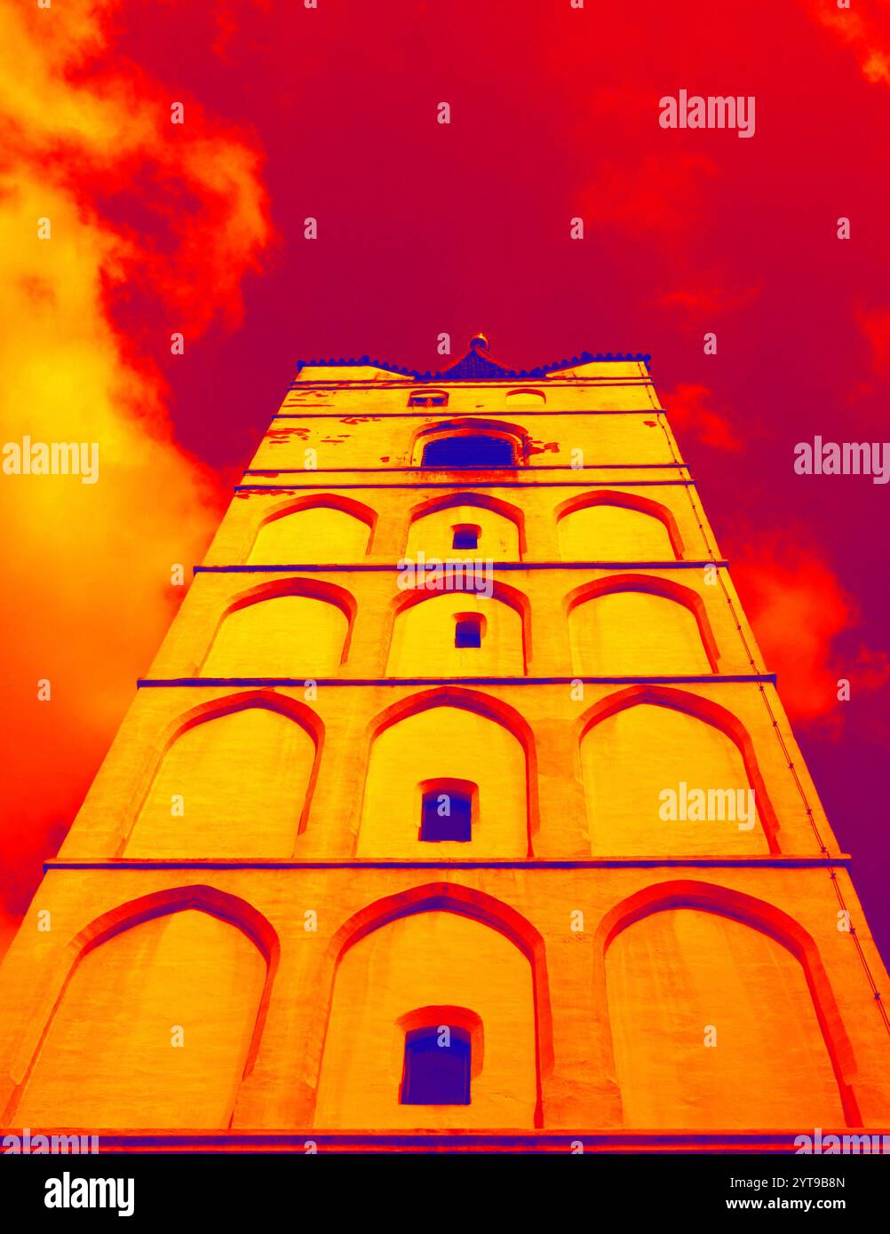 Pop Art - The yellow tower Stock Photo - Alamy