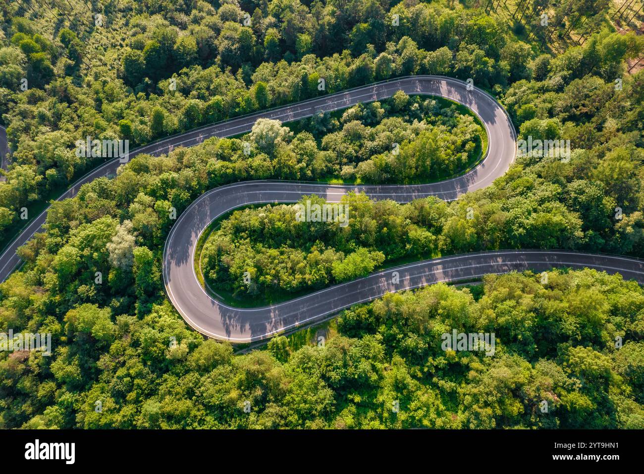 View winding road asphalt hi-res stock photography and images - Alamy