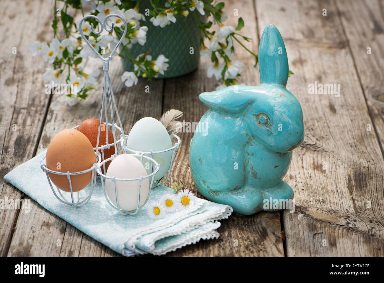 Wooden table eggs rabbits hi-res stock photography and images - Alamy
