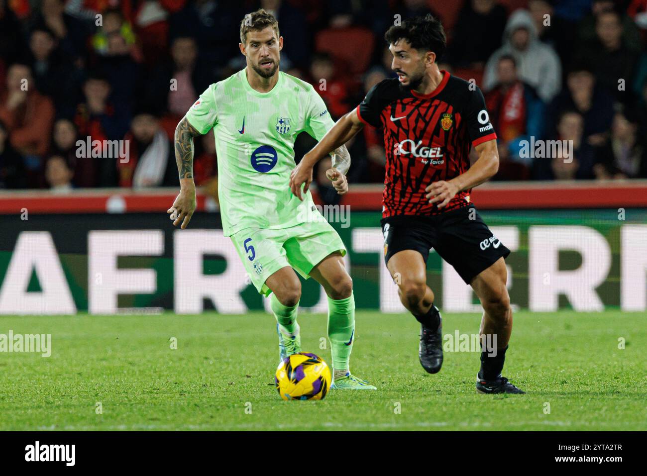 Inigo martinez barcelona hi-res stock photography and images - Alamy