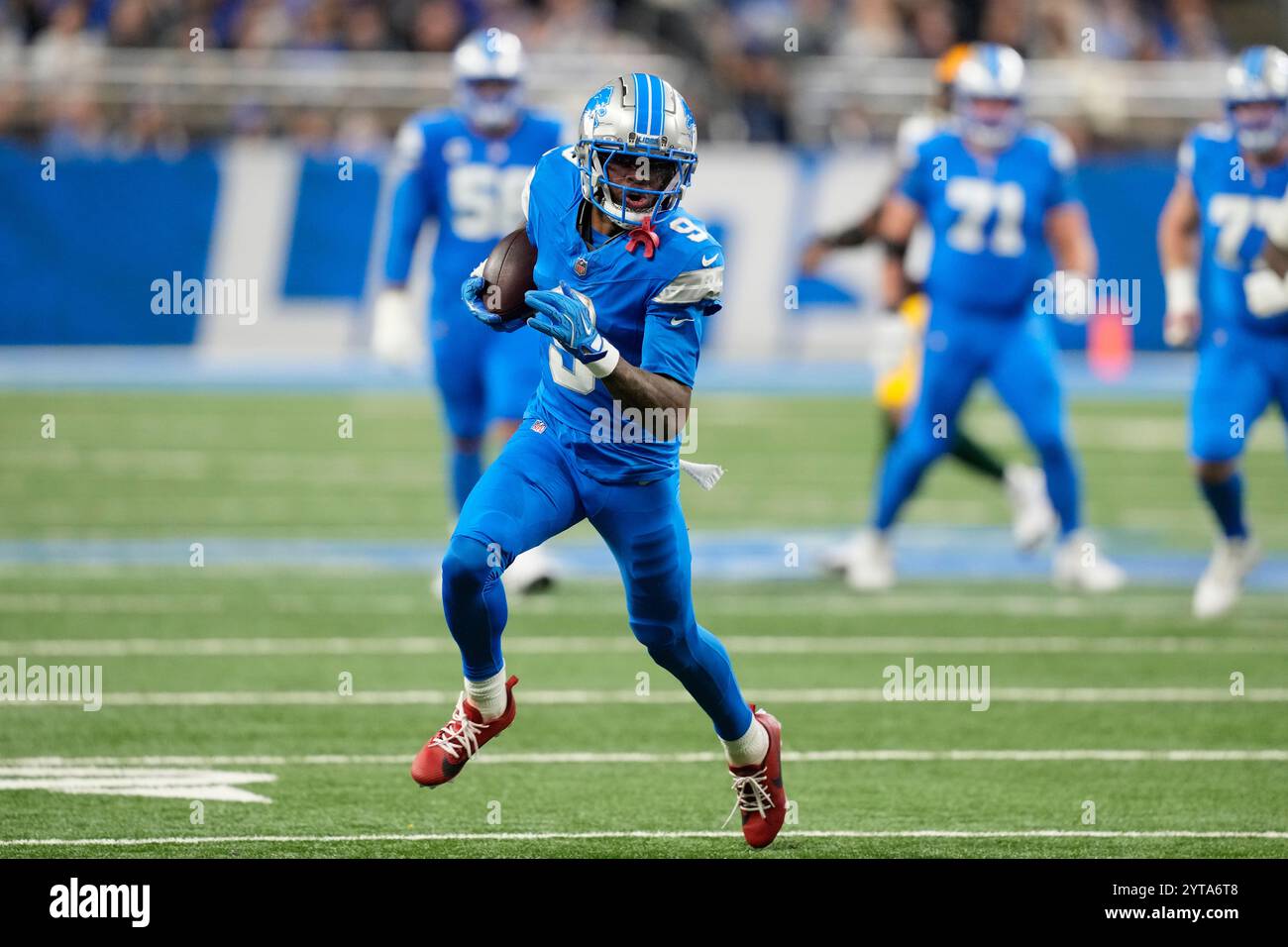 Detroit Lions wide receiver Jameson Williams rushes during an NFL ...