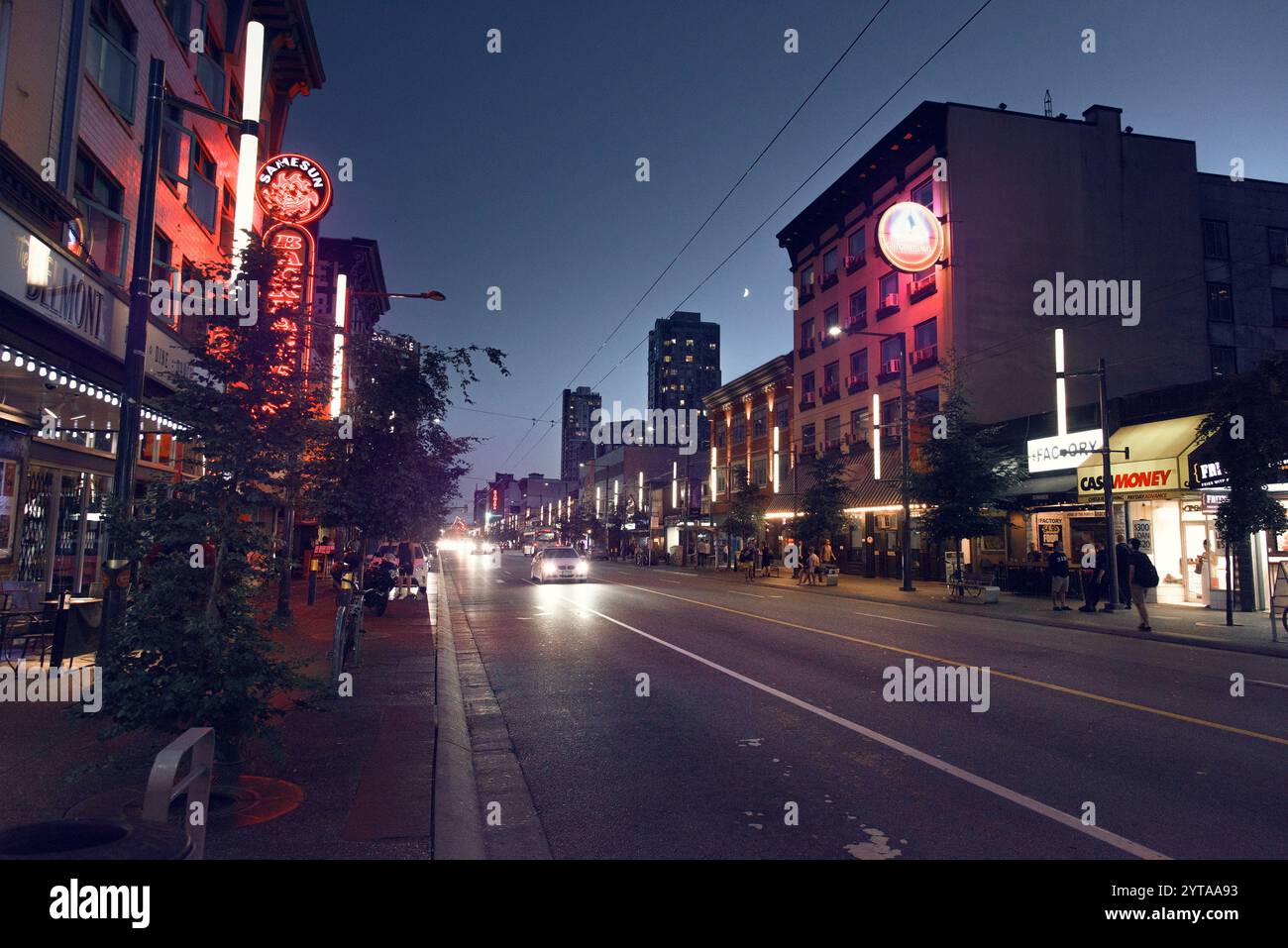 Street scene at night in Vancouver, Canada Stock Photo - Alamy