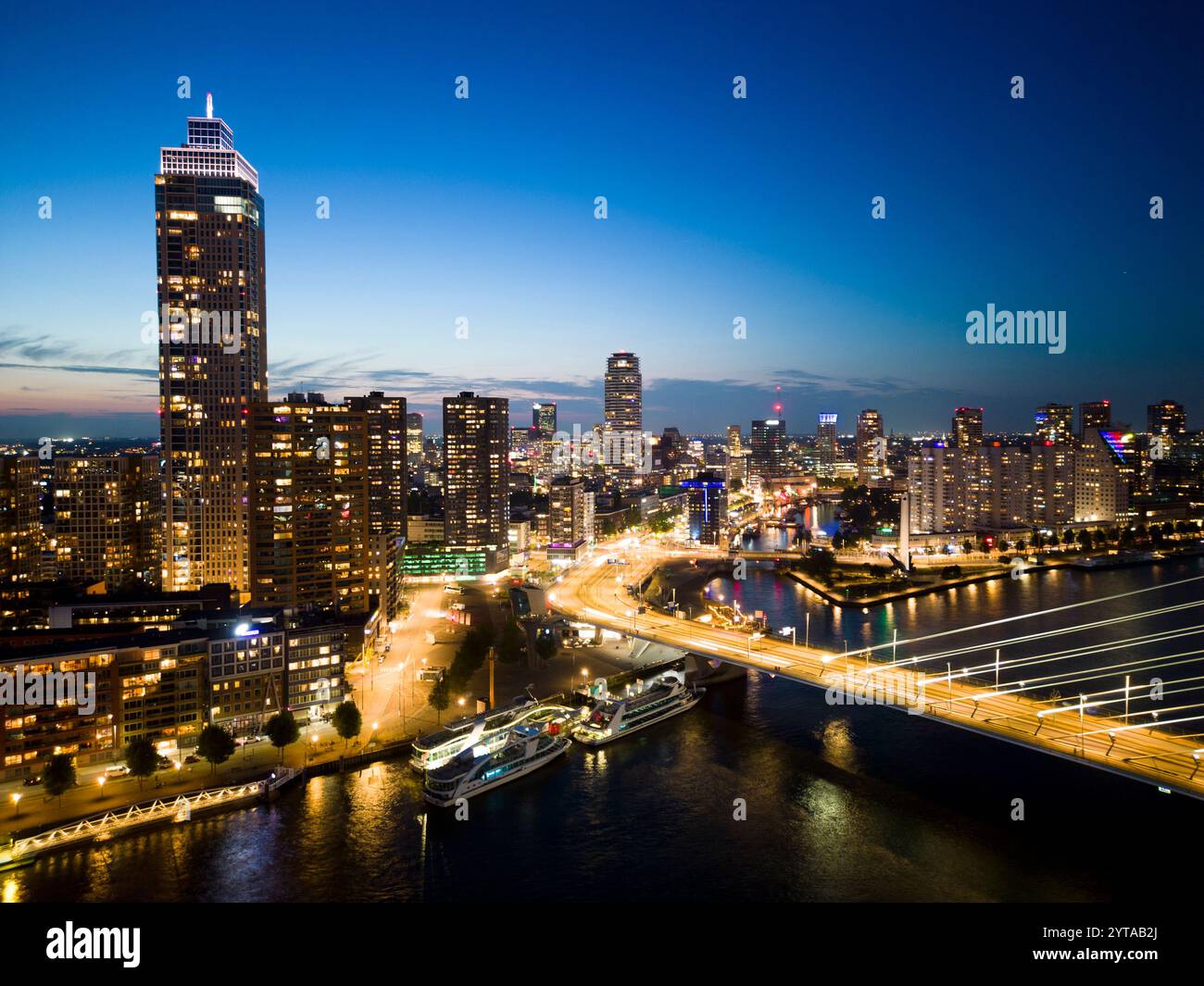 Aerial night view rotterdam hi-res stock photography and images - Alamy