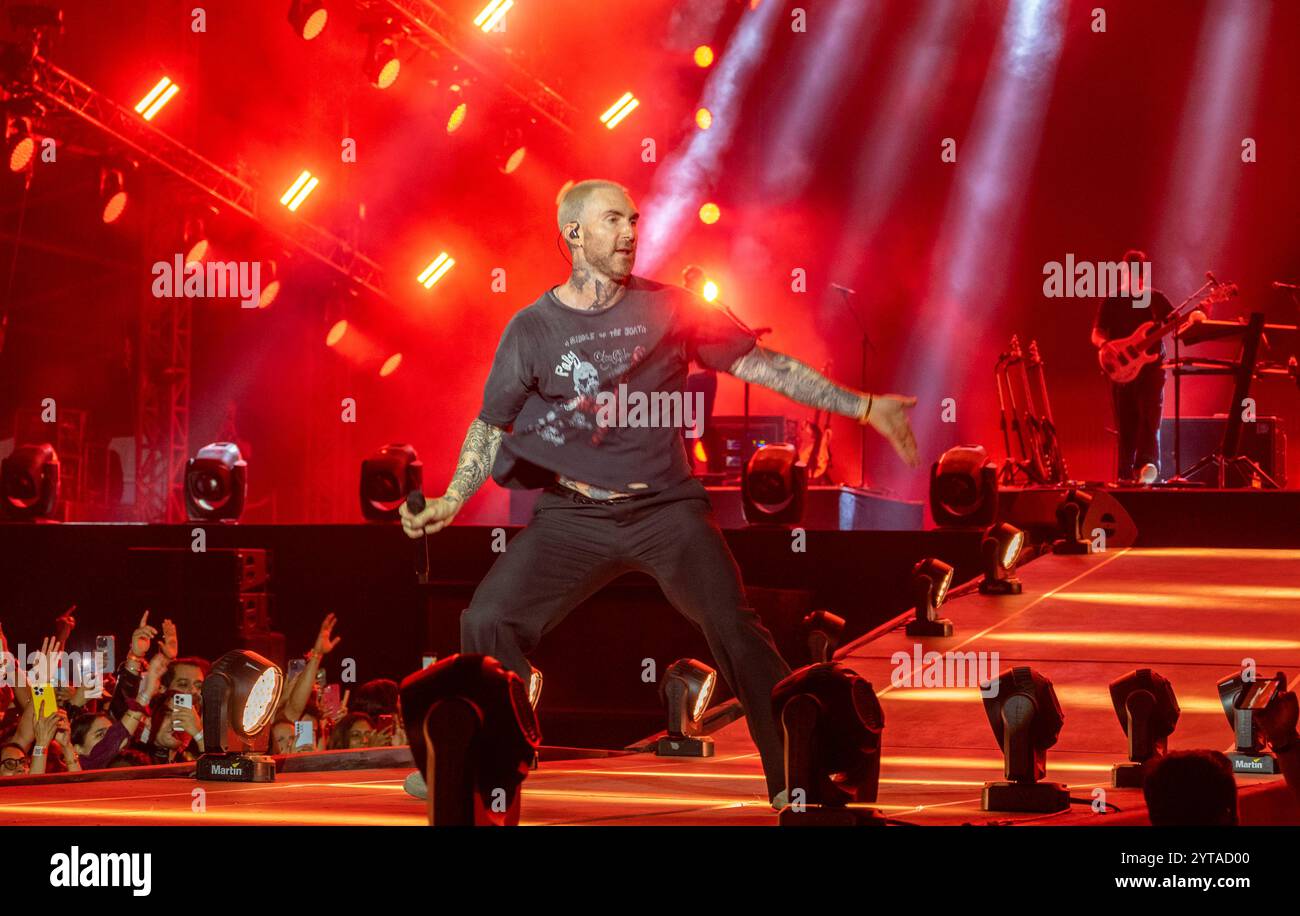 Maroon 5 2024 hi-res stock photography and images - Alamy