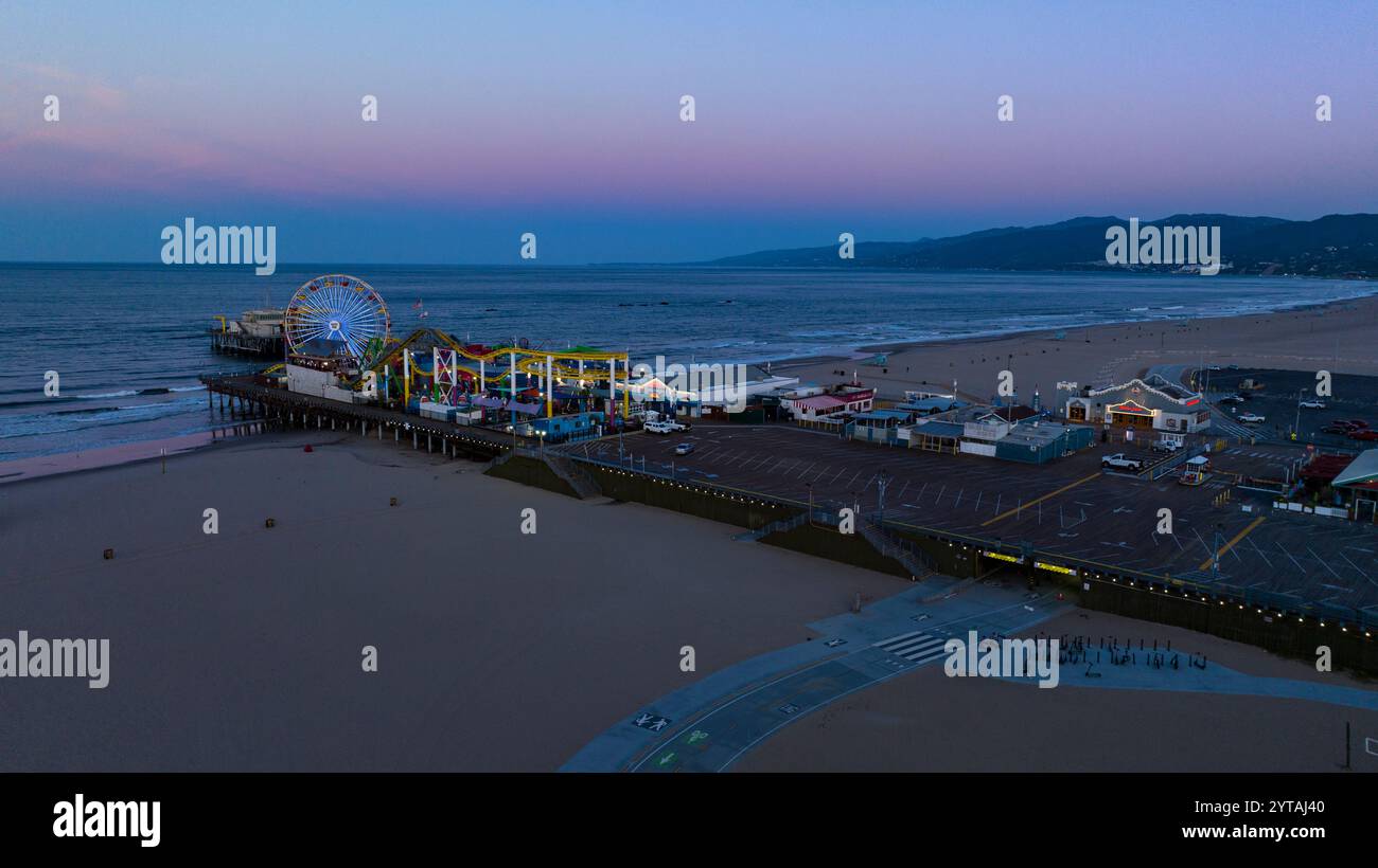 MARCH 26, 2023 - SANTA MONICA, LA, CA. - USA - dusk sunrise view of ...