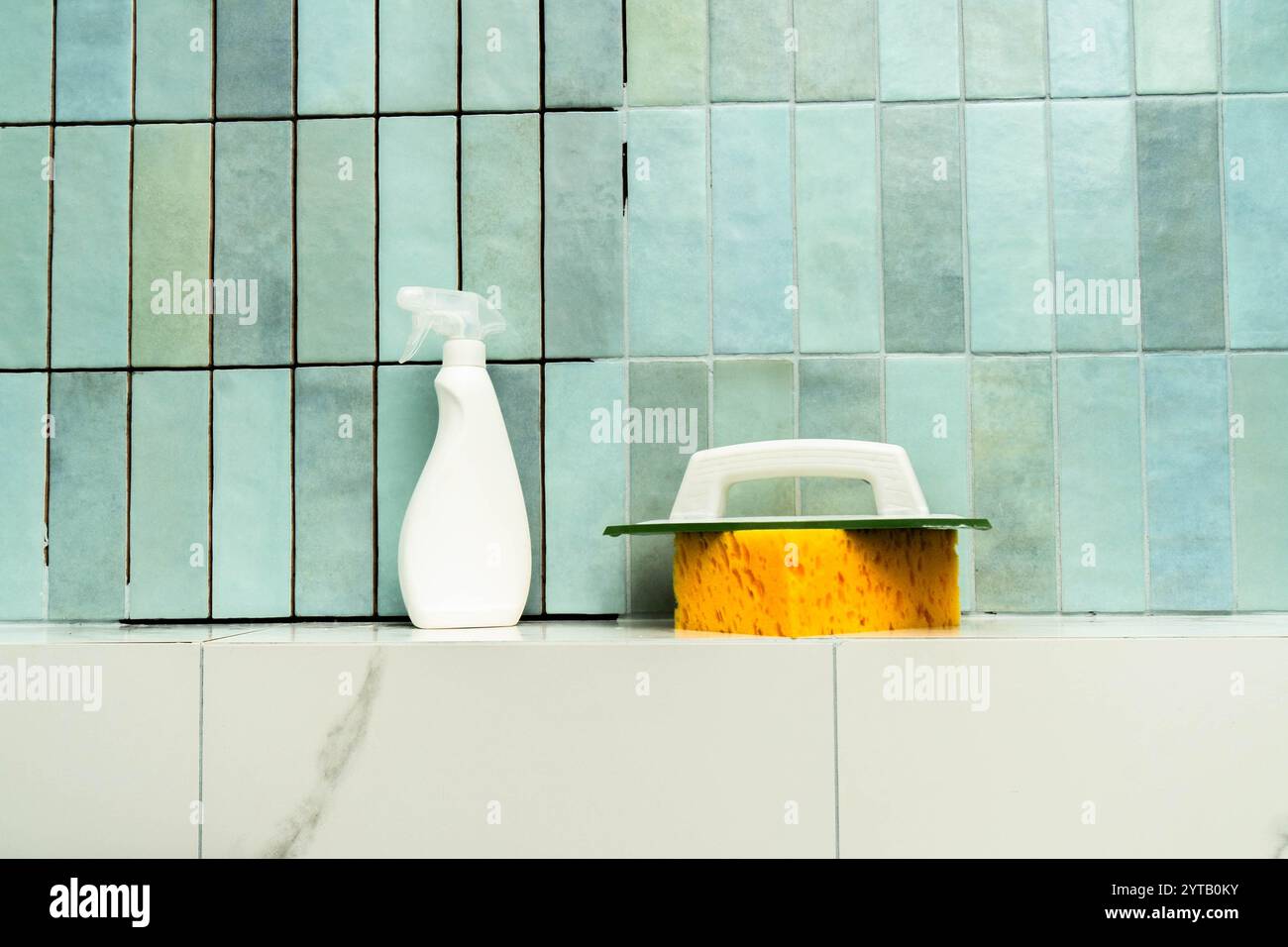 Epoxy grout epoxy adhesive hi-res stock photography and images - Alamy
