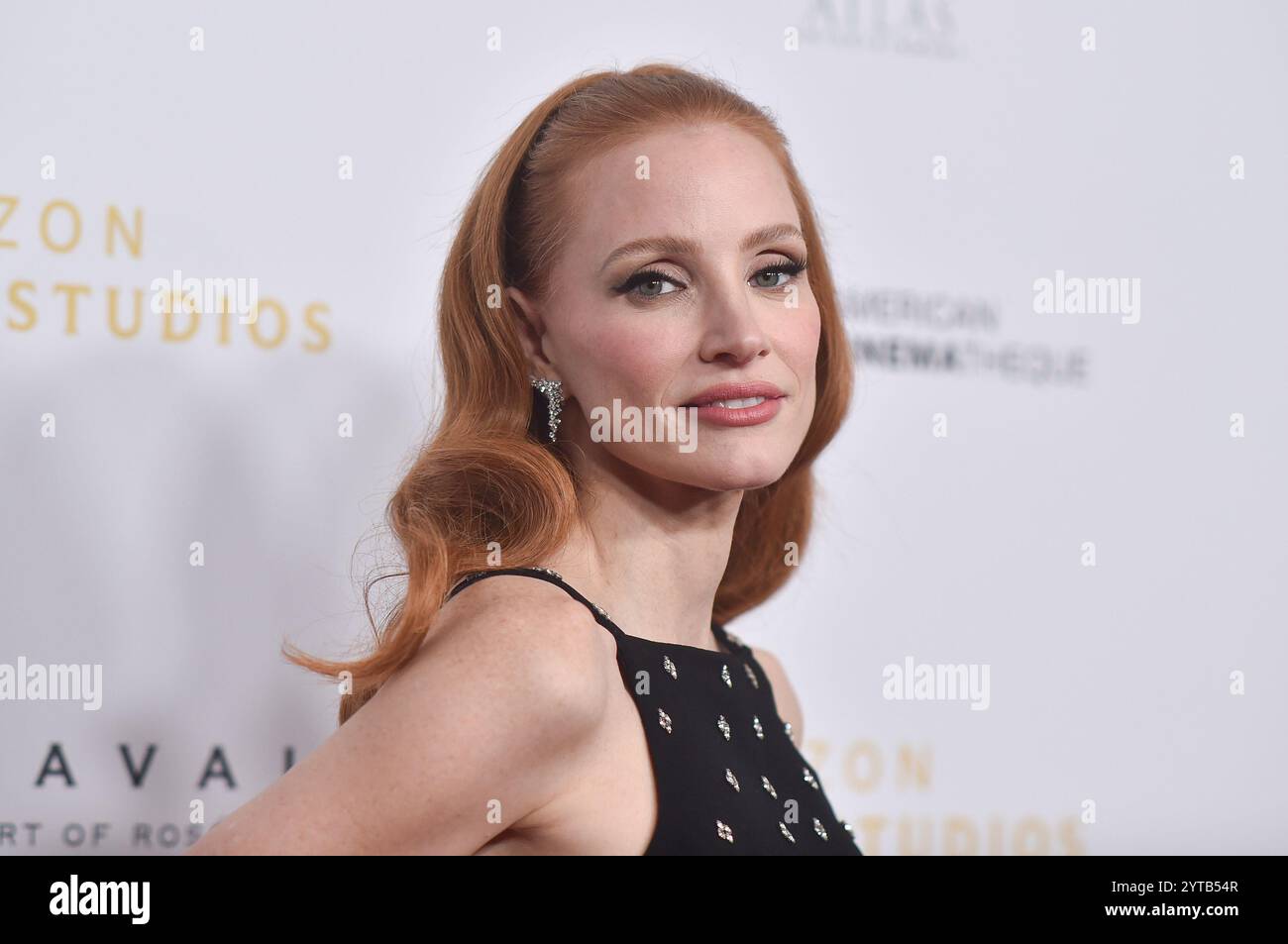 Jessica Chastain arrives at the 38th American Cinematheque Awards on ...