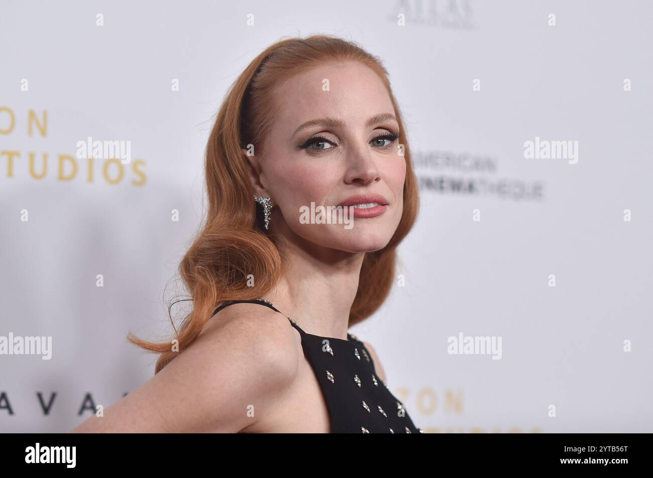 Jessica Chastain arrives at the 38th American Cinematheque Awards on ...