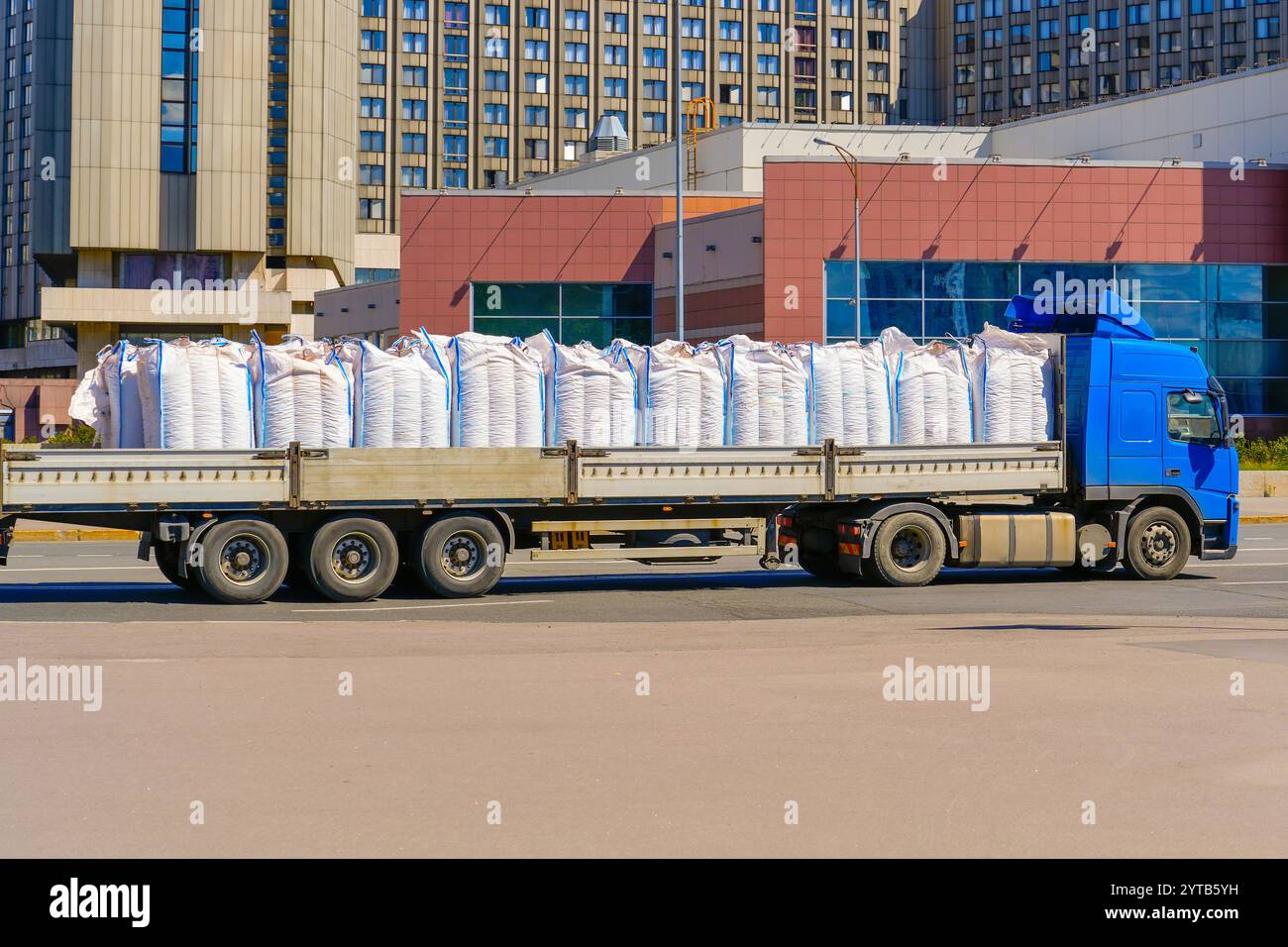 Chemical fertilizers Commercial products are packaged in bags and ...