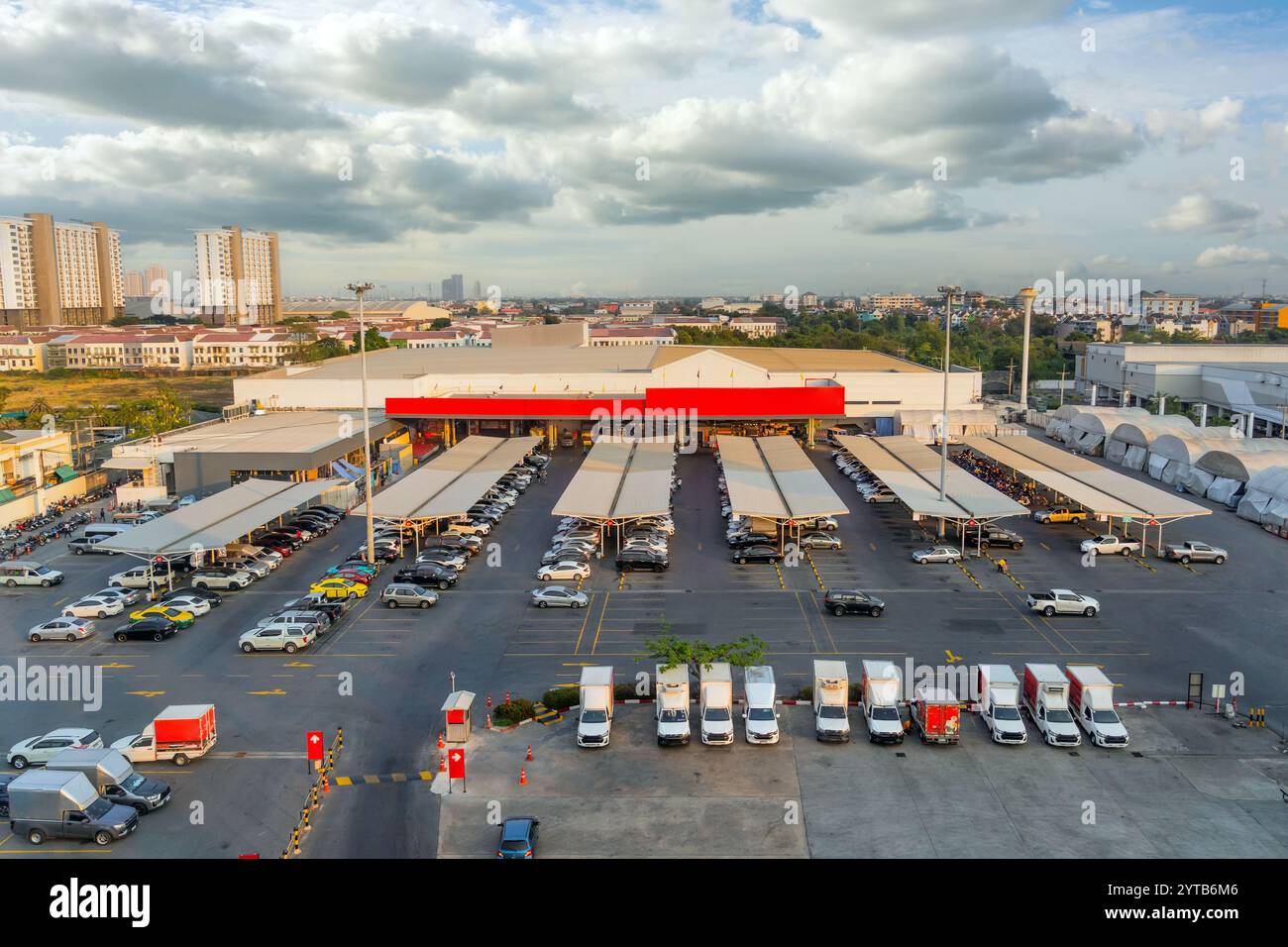 Huge grocery store mall of household goods with a lot of parking space ...