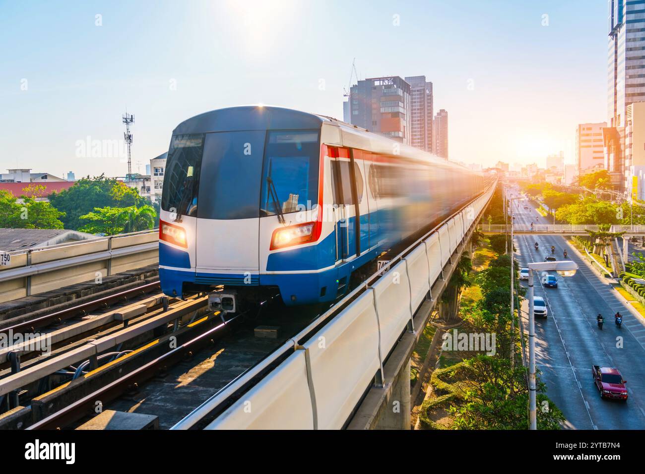 Electric train motion blur effect railway carriage rushes turn travels ...