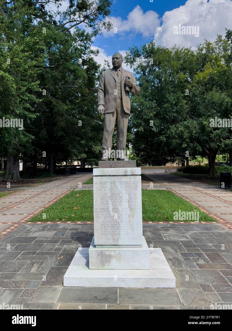 JULY 10, 2023 BIRMINGHAM, AL - statue of Civil Rights leader Martin ...