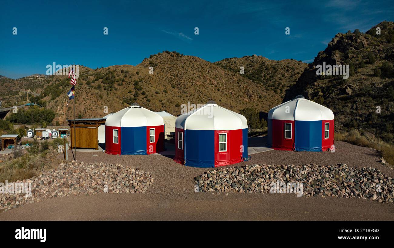 Canon and tents hi-res stock photography and images - Alamy