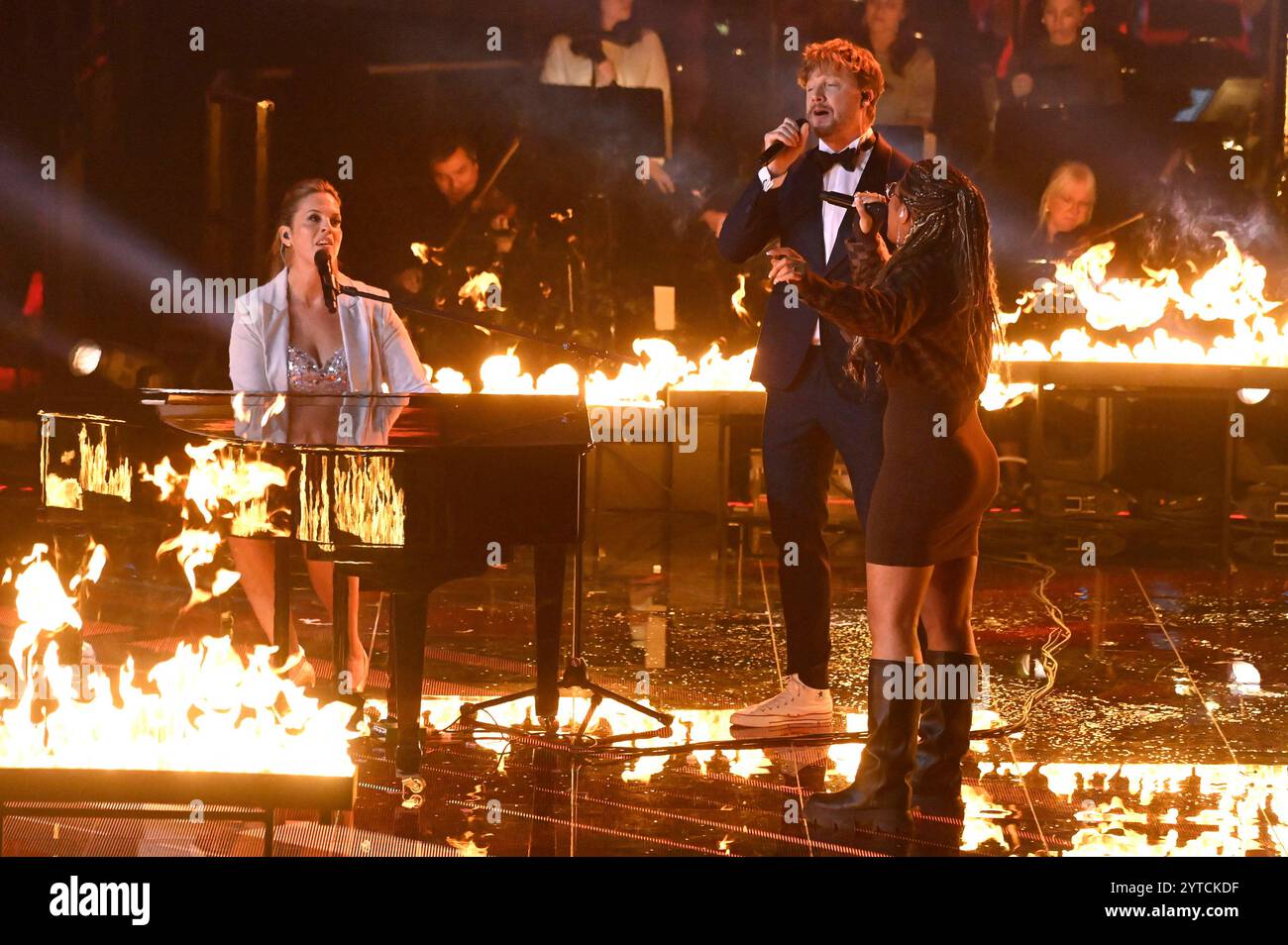 Jennifer Lynn, Samu Haber und Emily König im Finale der 14. Staffel der ...