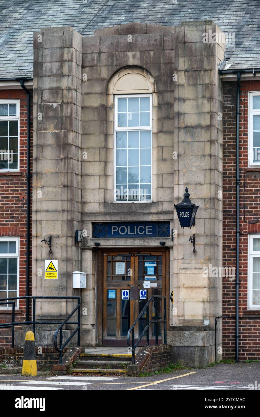 Front door and entrance to Chichester Police station. December 2024 ...