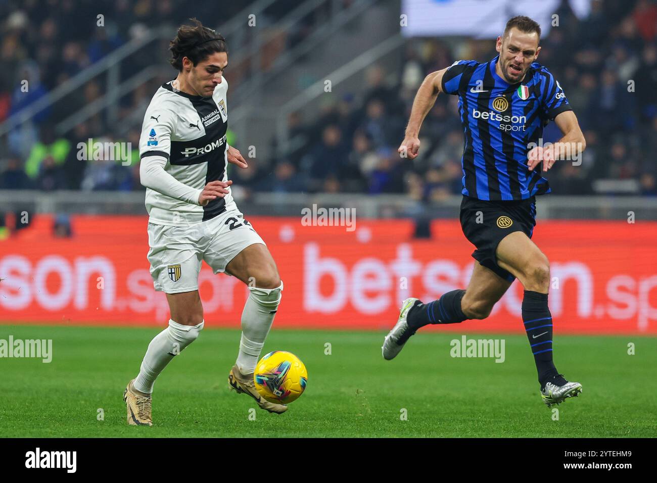 (L-R) Matteo Cancellieri of Parma Calcio 1913 seen in action with ...