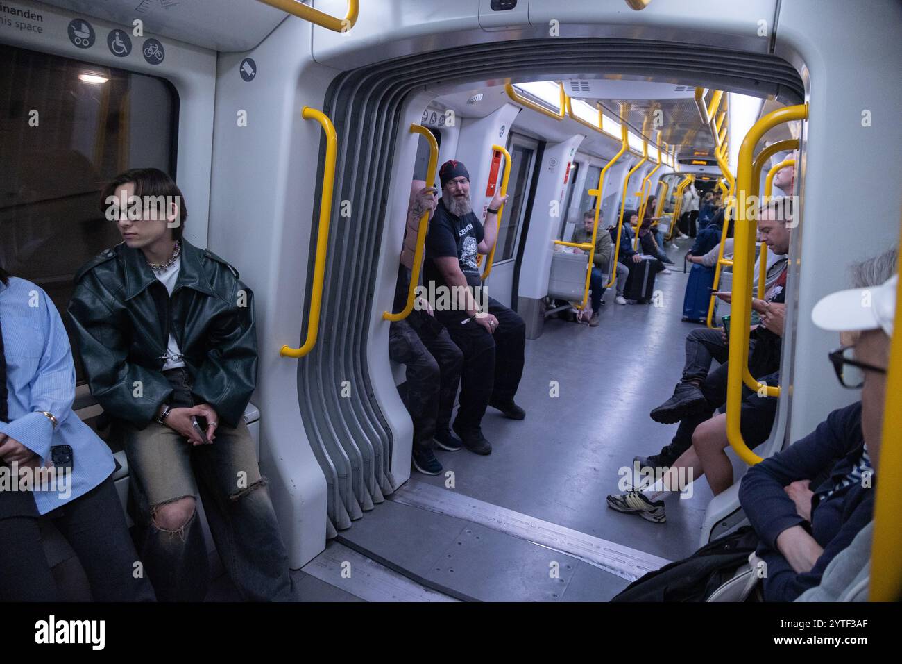 The M4 metro line to Sydhavn and Valby is inaugurated with a grand ...