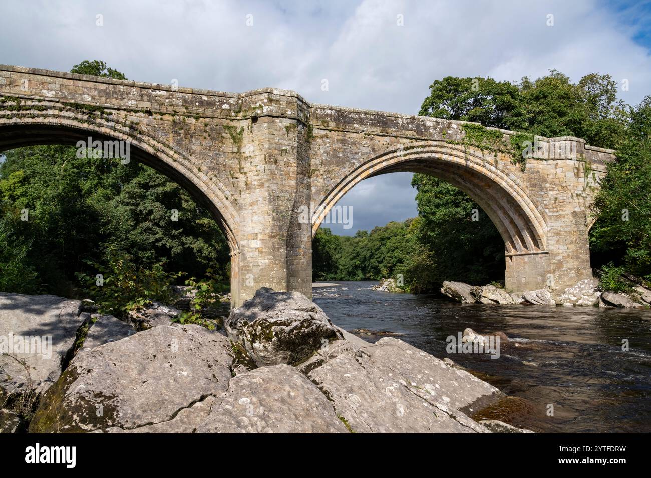 Devil's Bridge, Kirkby Lonsdale, Cumbria, England. A famous old stone ...