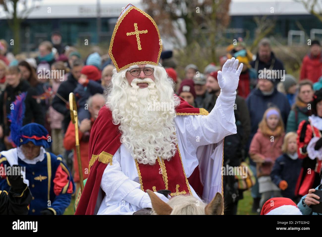 Potsdam, Germany. 07th Dec, 2024. The Dutch St. Nicholas Sinterklaas ...