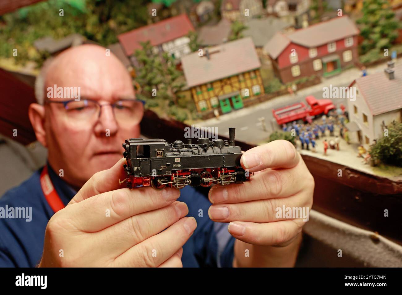 Model steam locomotive on hi-res stock photography and images - Alamy