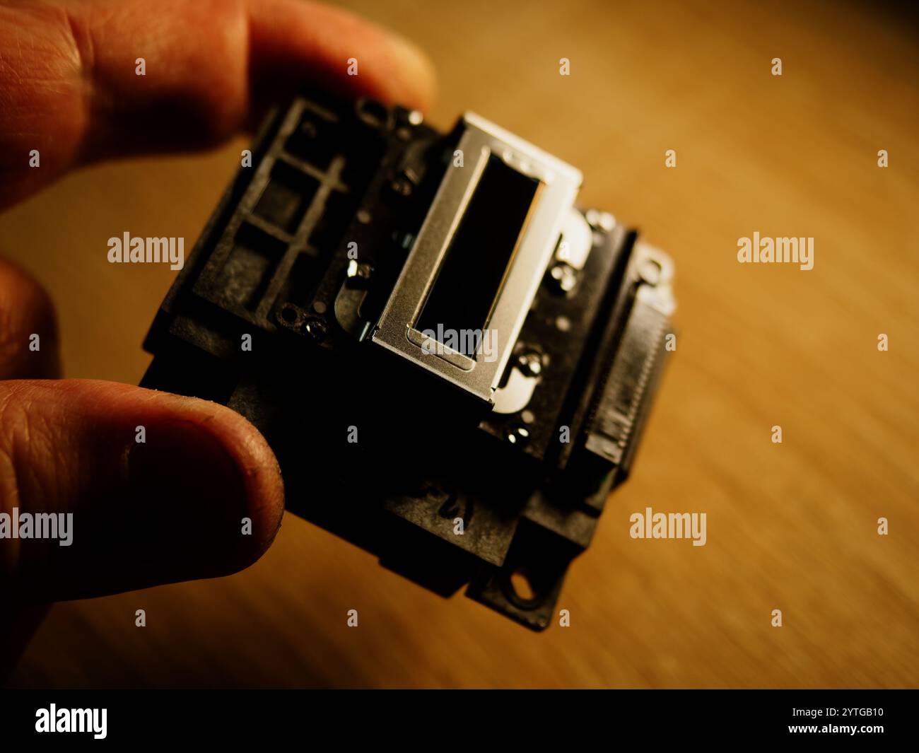 Inkjet Print Head details. Piezoelectric Printing Technologies ...