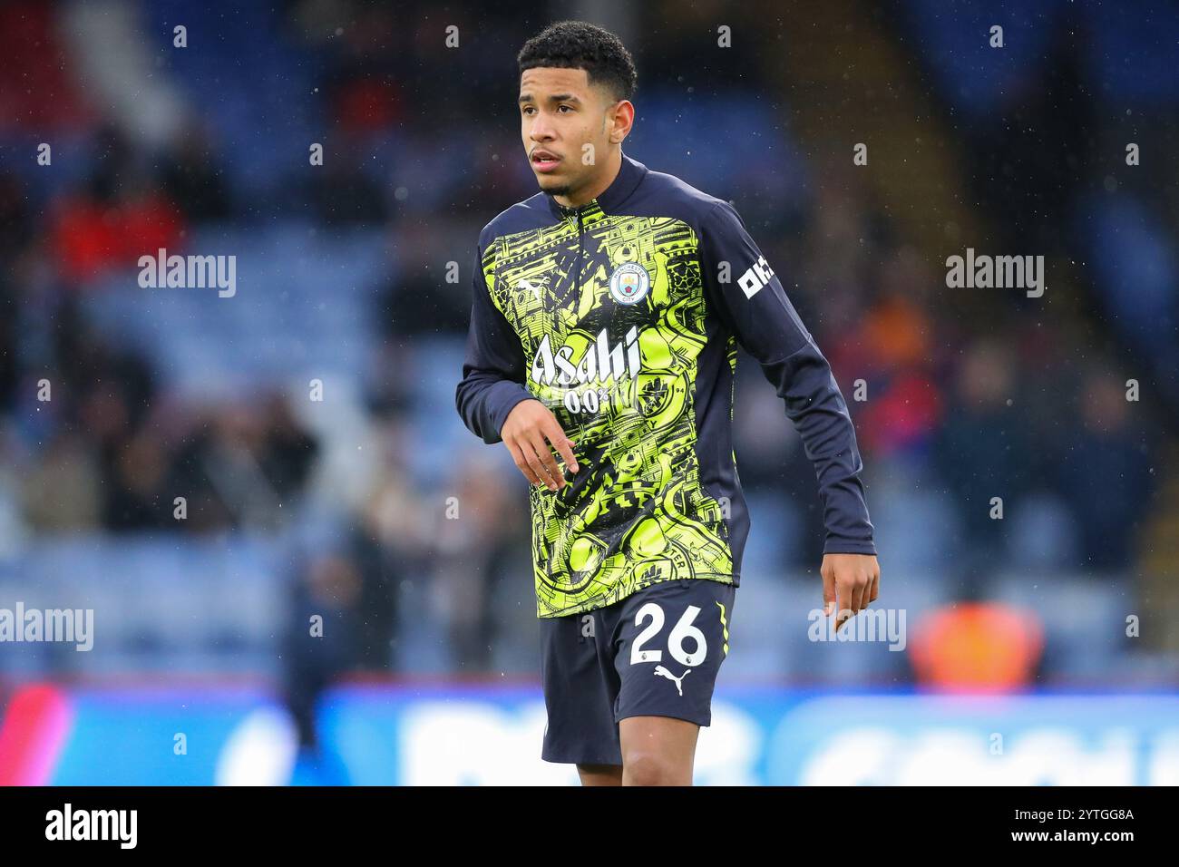 Savinho of Manchester City warms up prior to the Premier League match ...