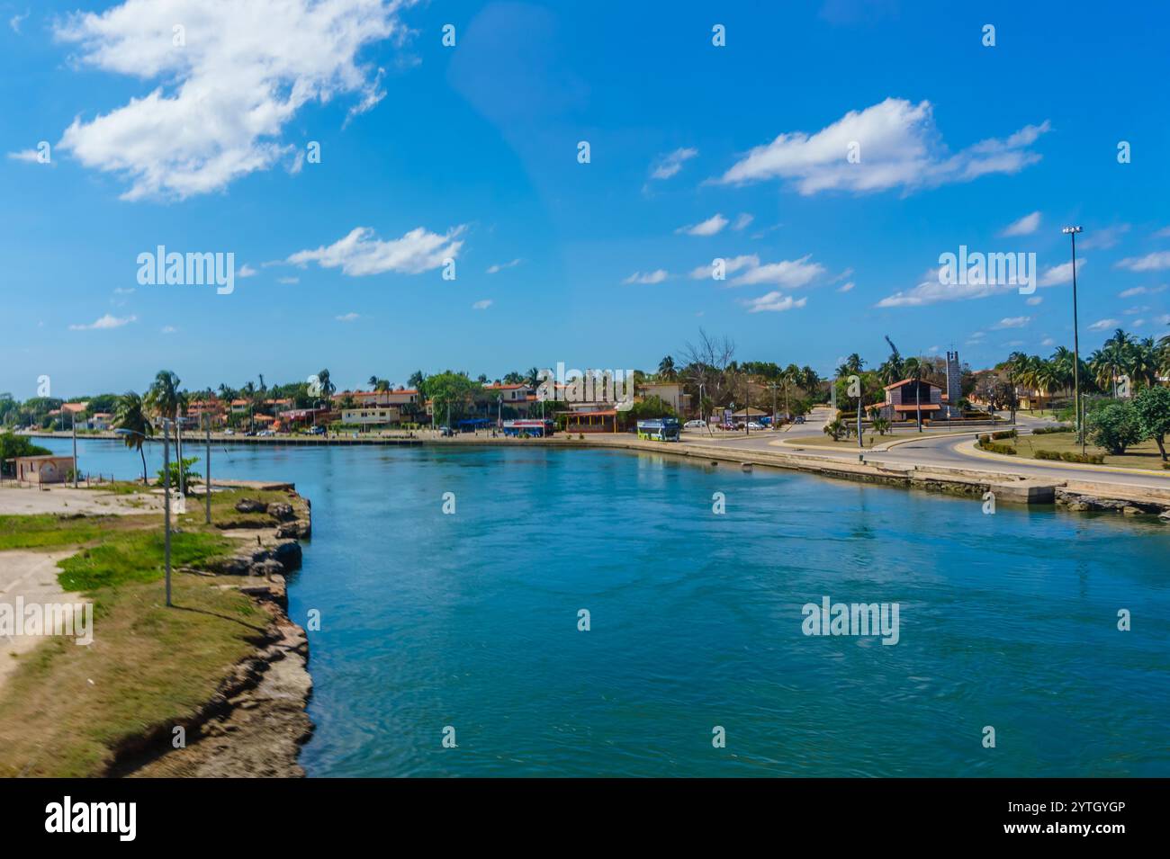 Running water small river hi-res stock photography and images - Alamy