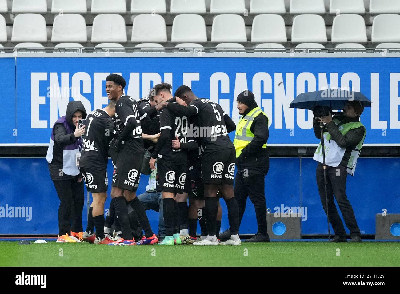 25 Owen GENE (asc) during the Ligue 2 BKT match between Grenoble and ...