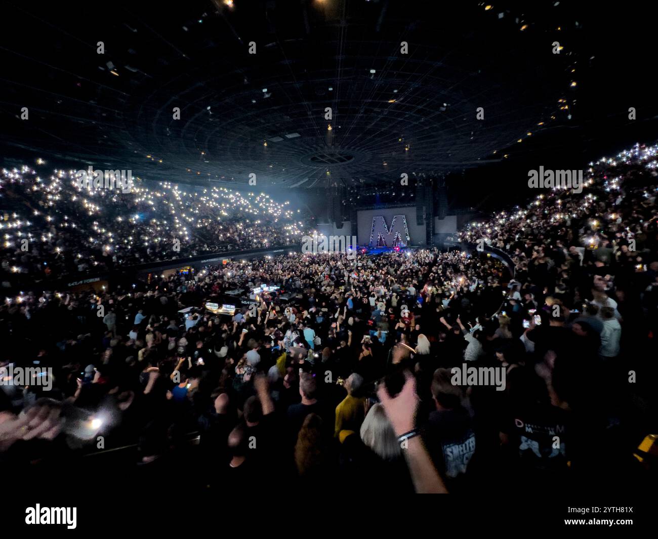 DECEMBER 12, 2023 - LOS ANGELES, CA. - USA - Crowd with iPhone ...