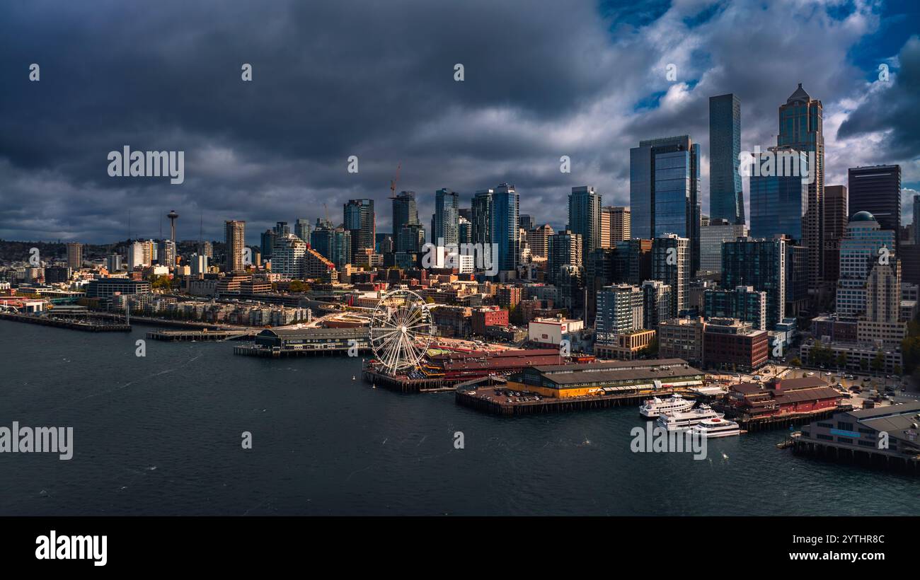 MAY 2024, SEATTLE, WASHINGTON, USA - Seattle Skyline and Space Needle ...