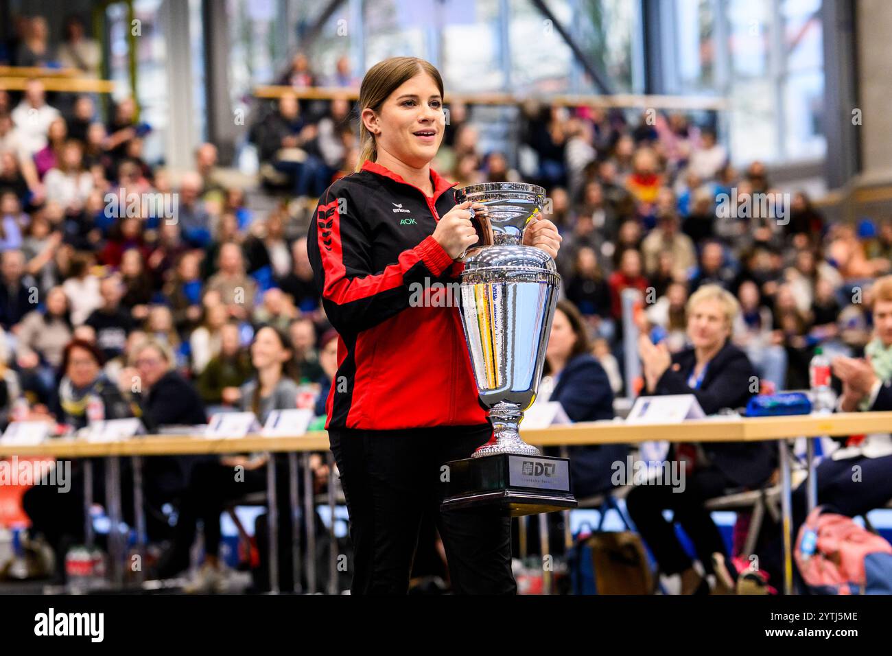 07 December 2024, Saarland, Saarbrücken: Gymnastics: DTL Final 2024 ...