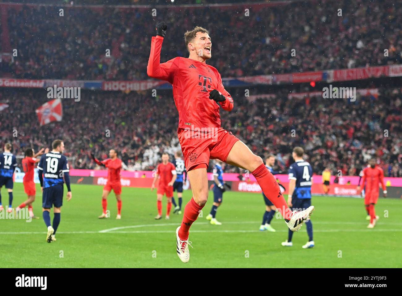 Jump 2024 to 2025 hi-res stock photography and images - Alamy