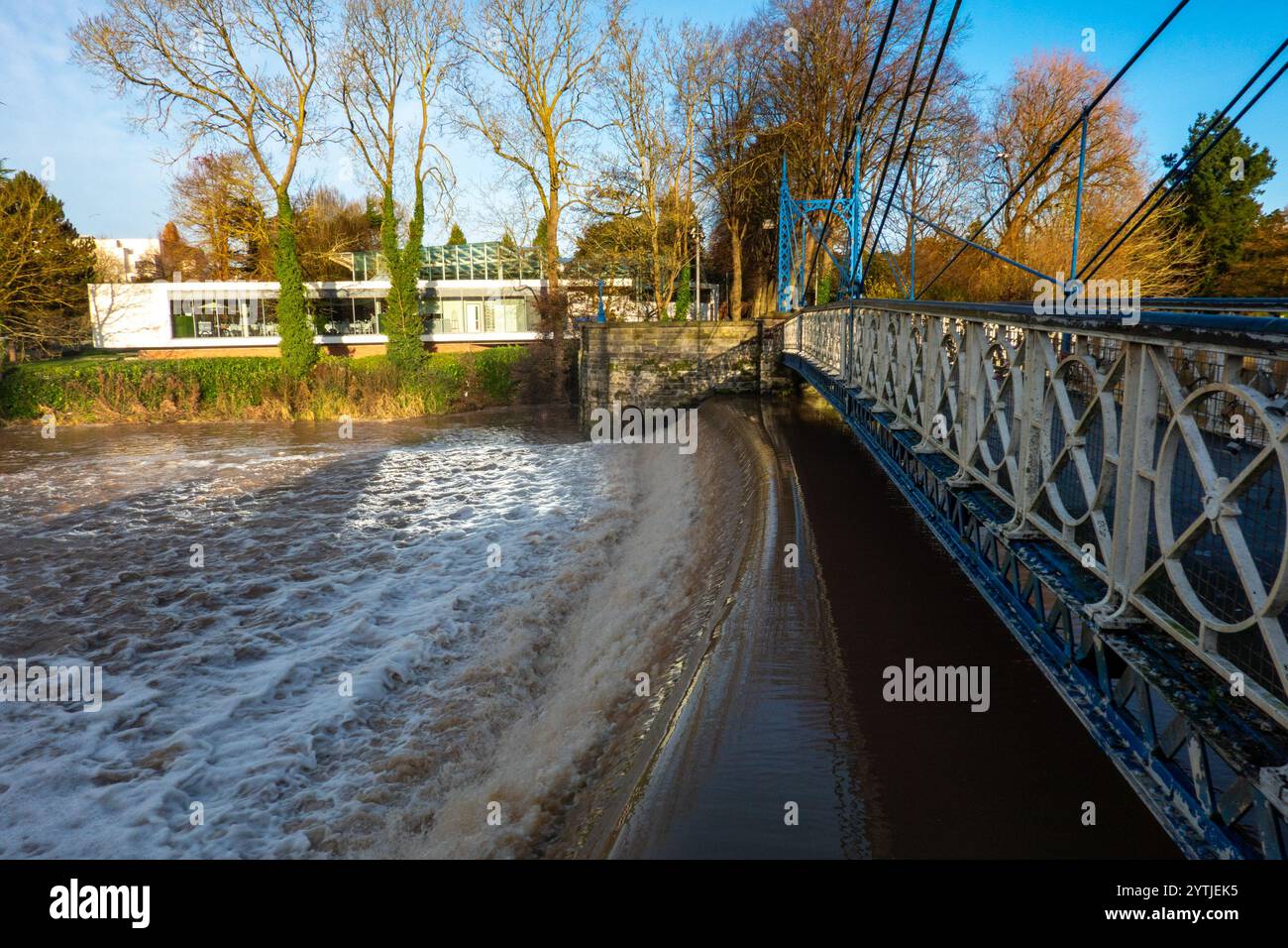 Mill Bridge & Weir Stock Photo - Alamy