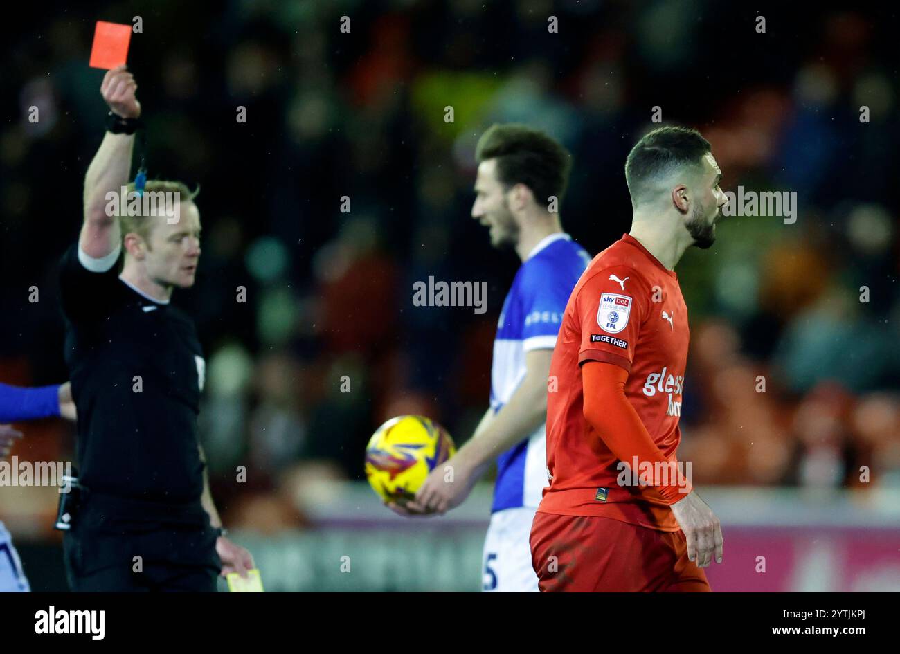 Referee thomas parsons hi-res stock photography and images - Alamy