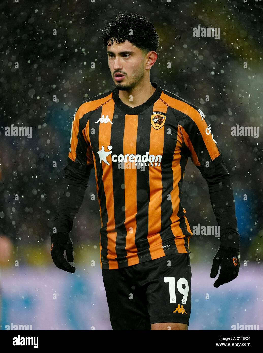 Hull City's Steve Alzate during the Sky Bet Championship match at the ...
