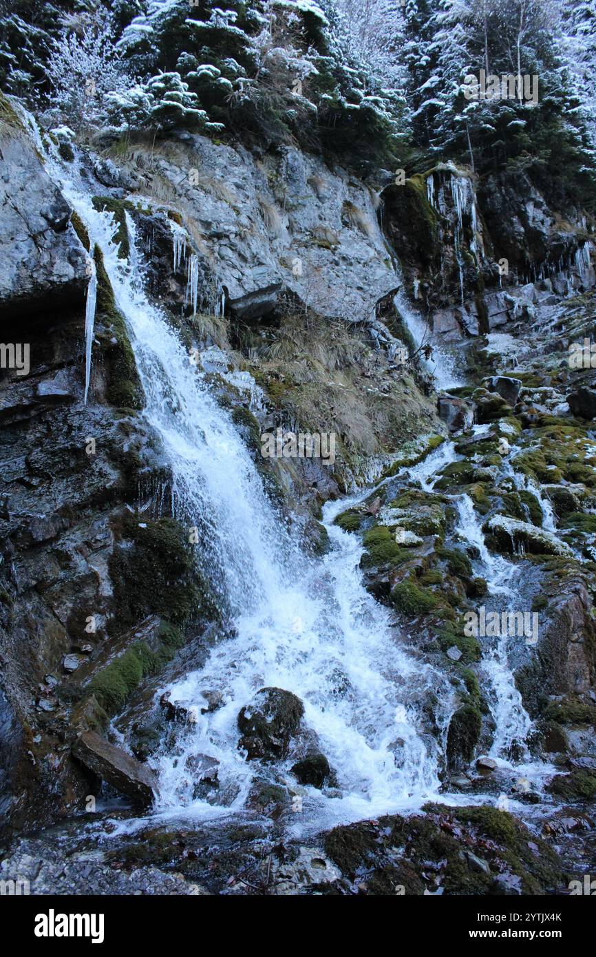 The Route of The Valea Spumoasa Waterfall from Busteni Stock Photo - Alamy