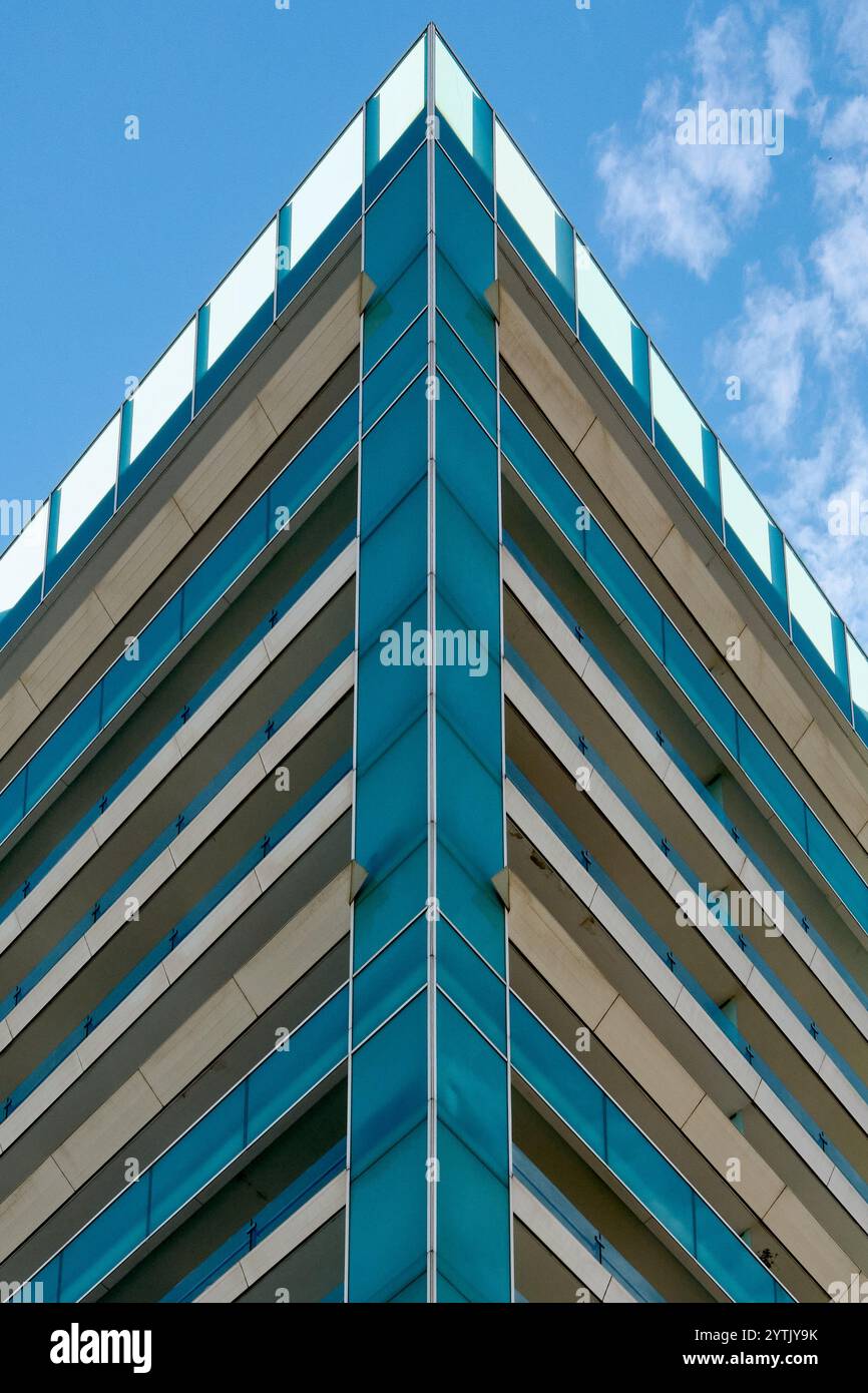 Alta estructura hi-res stock photography and images - Alamy