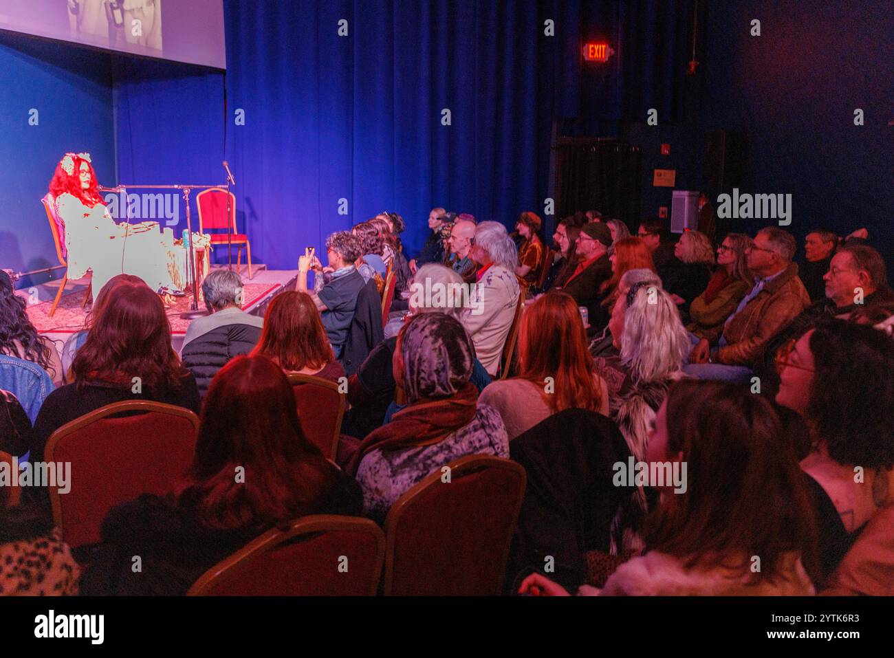Siren theater hi-res stock photography and images - Alamy