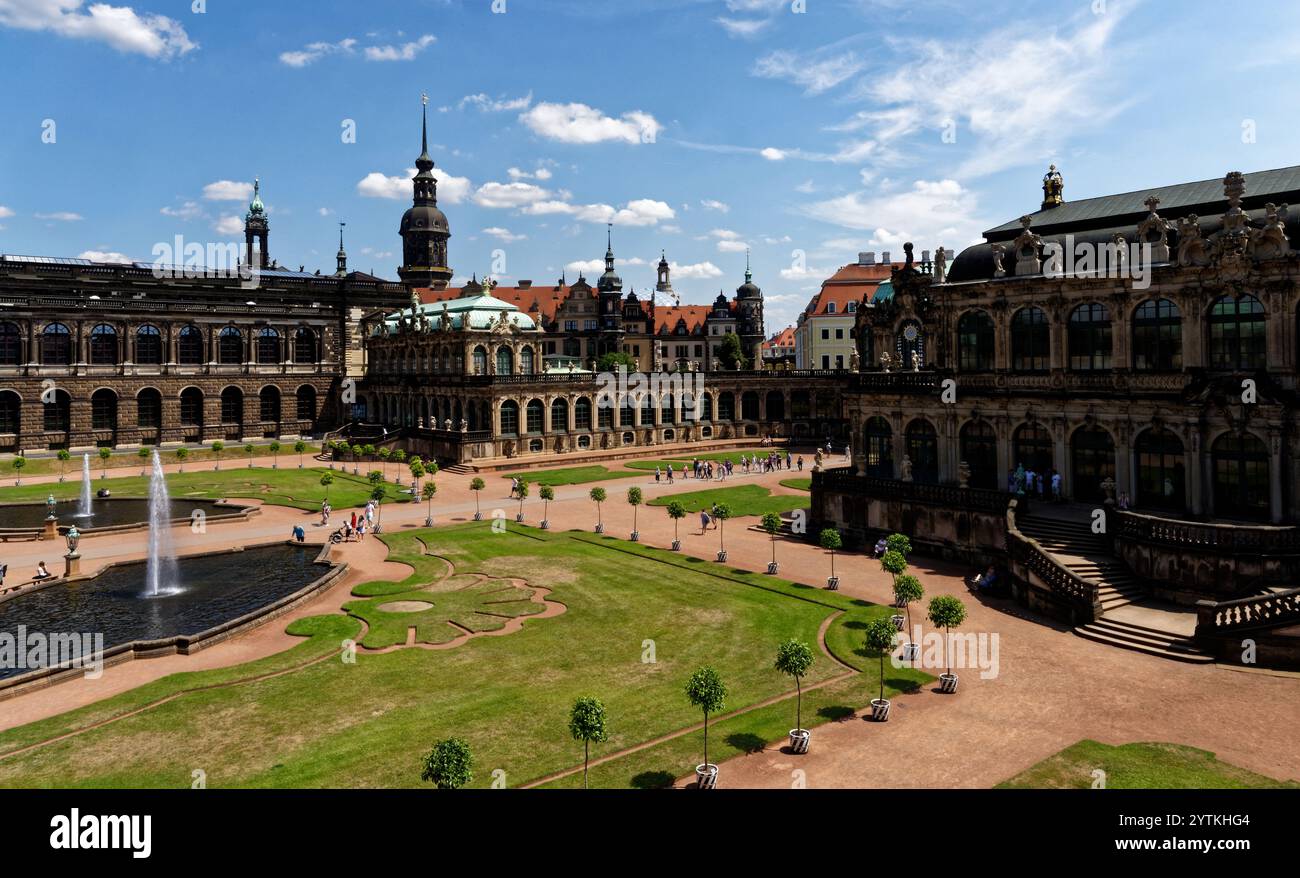 Nové historické centrum Drážďan / New Historic Center of Dresden Stock ...