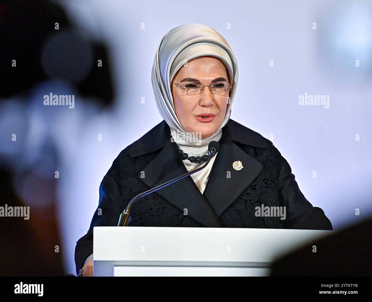 DOHA FORUM 2024 Turkish First Lady Emine Erdogan, delivers a speech ...