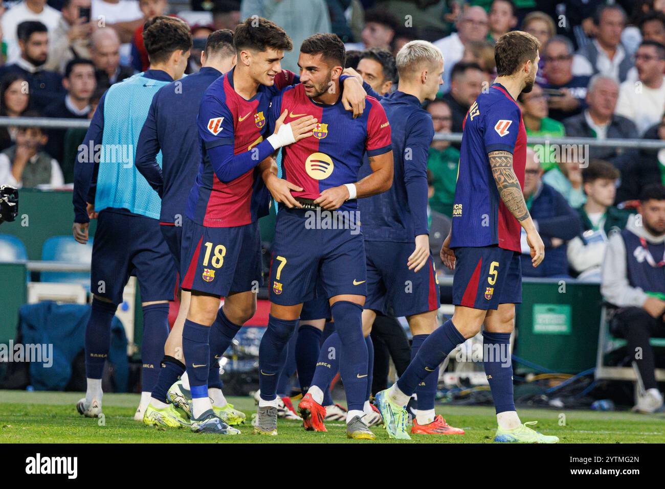 Robert lewandowski fc barcelona hi-res stock photography and images - Alamy