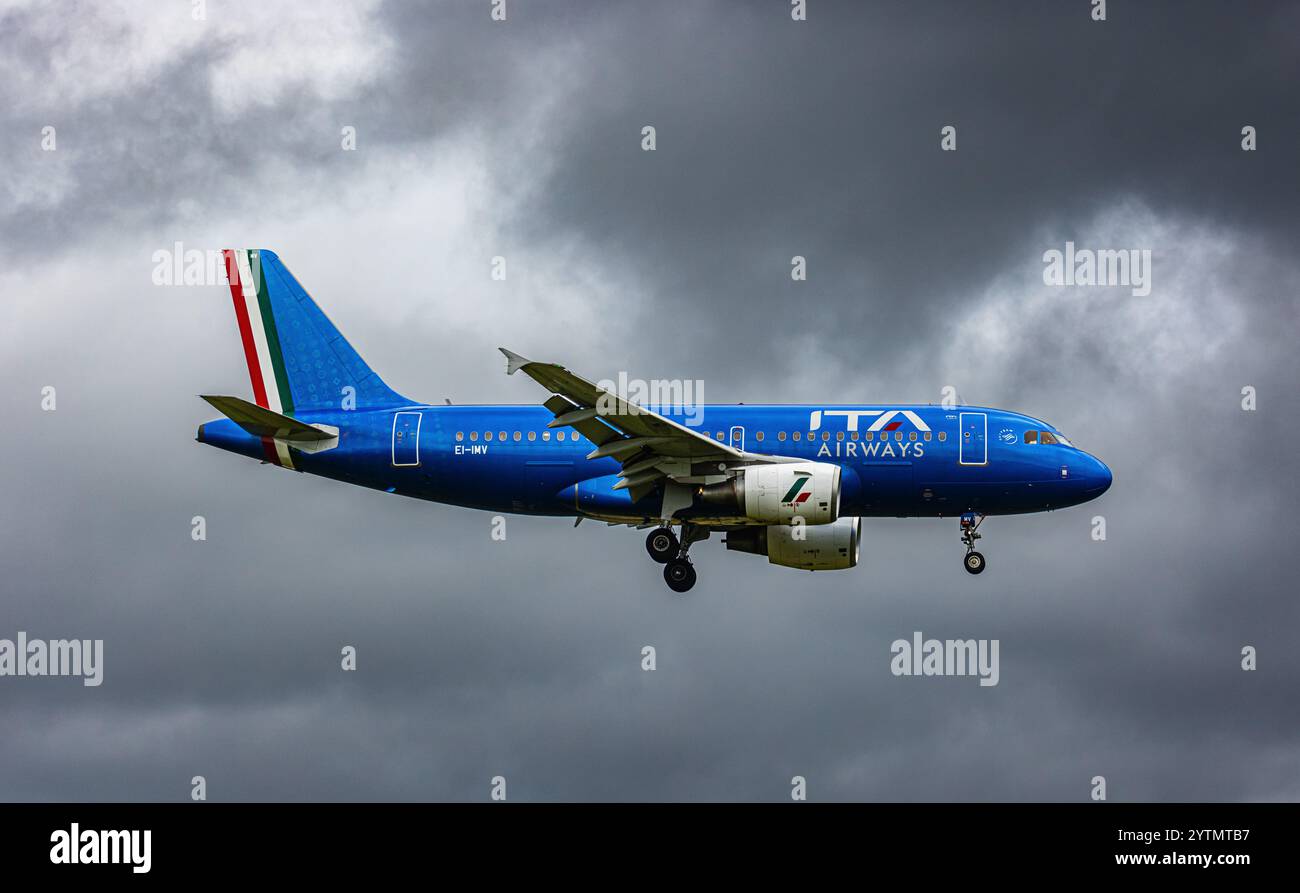 Zurich, Switzerland, 15th Jun 2024: An ITA Airways Airbus A319-111 is ...