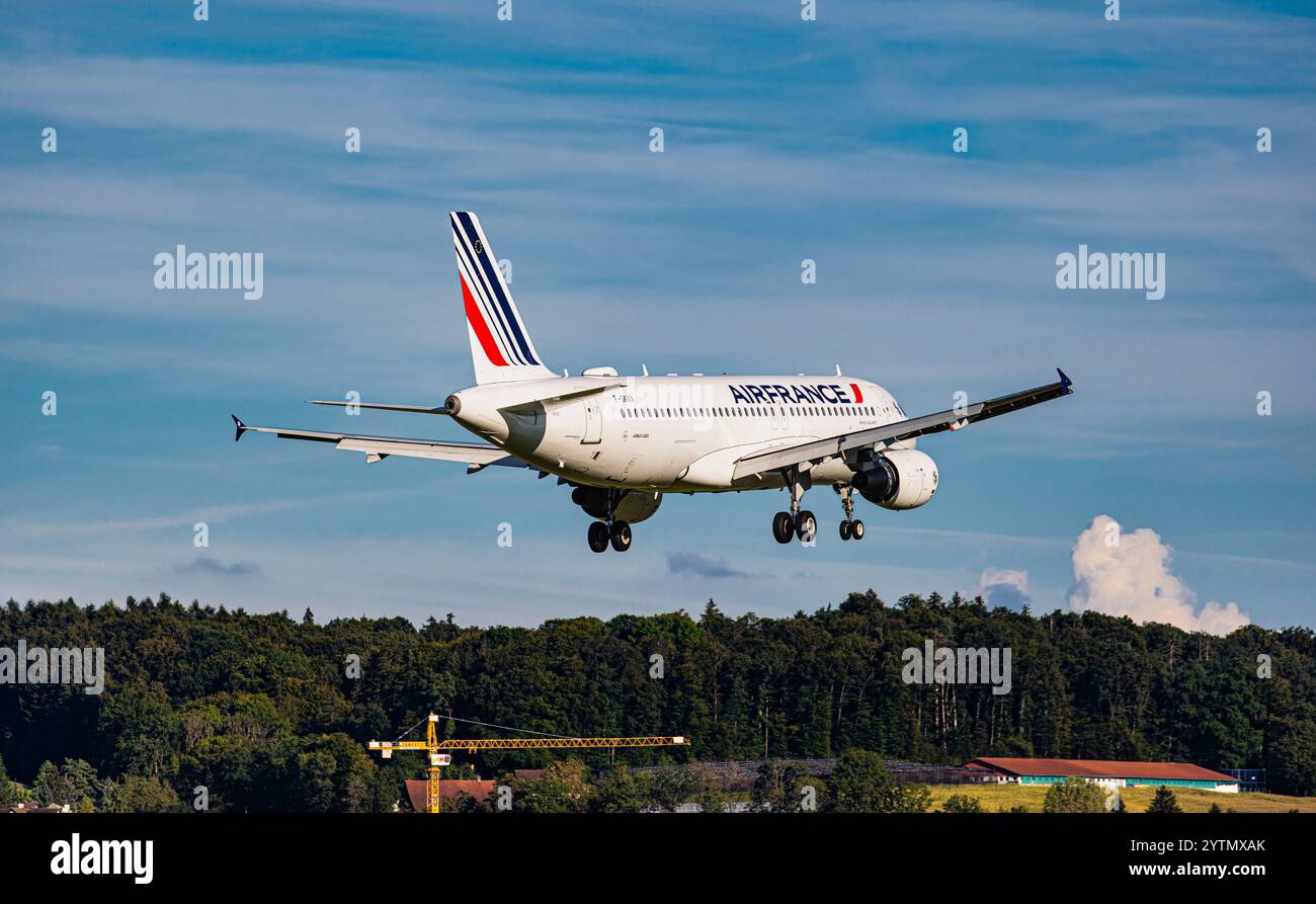 Zurich, Switzerland, 6th Sep 2024: An Air France Airbus A320-214 is on ...