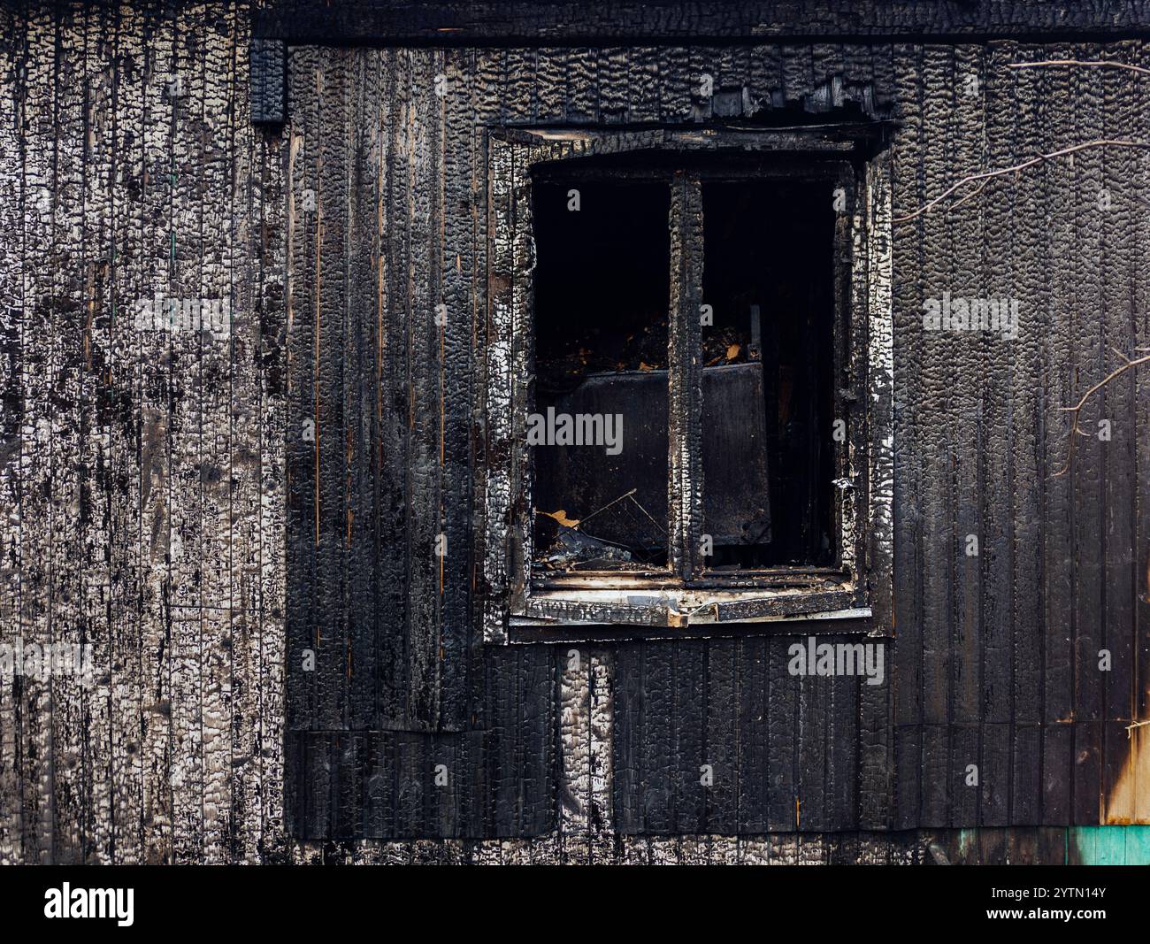 Wooden remains damaged burnt house hi-res stock photography and images ...