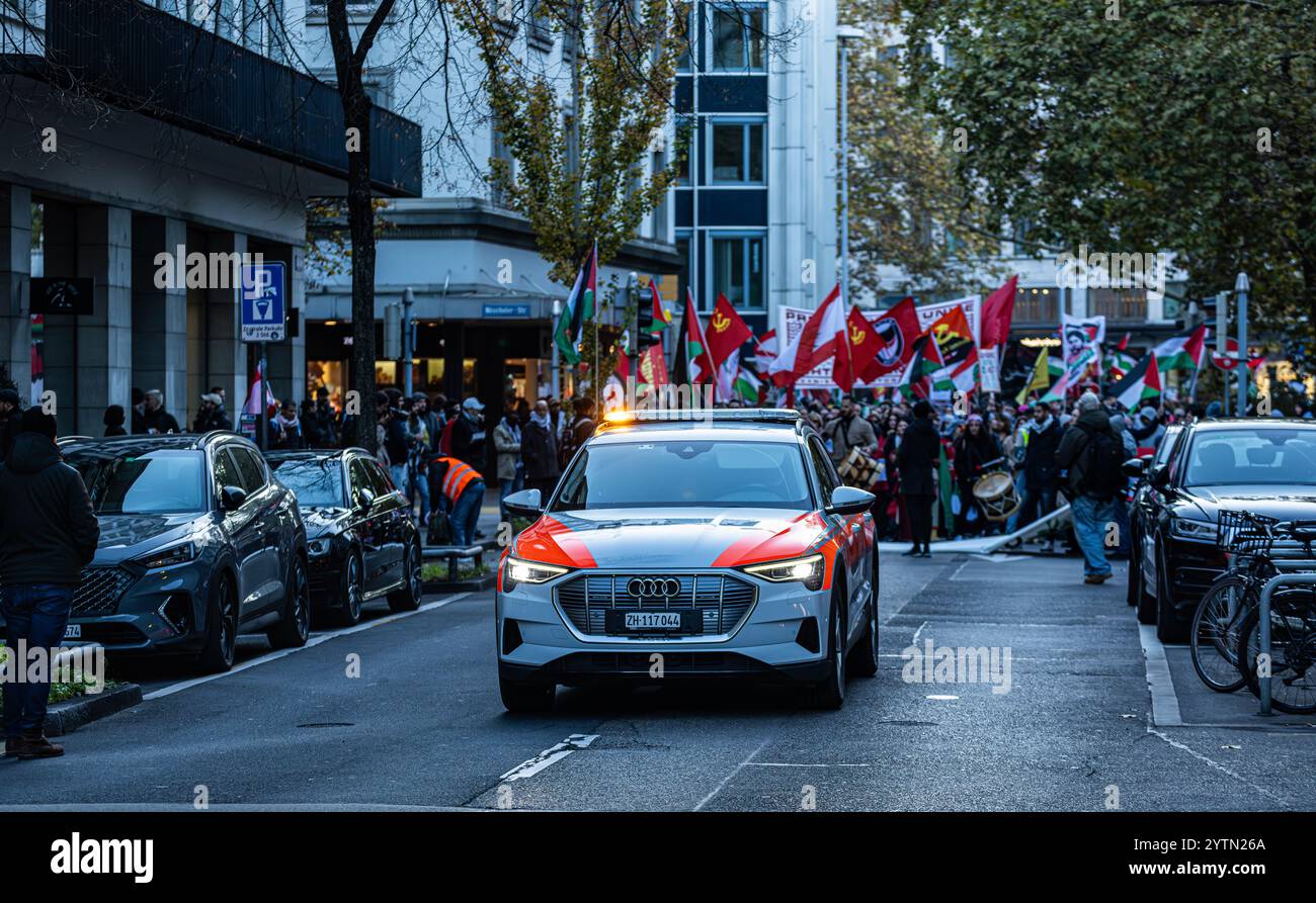 Zürich, Switzerland, 16th Nov 2024: Several hundred people walked ...