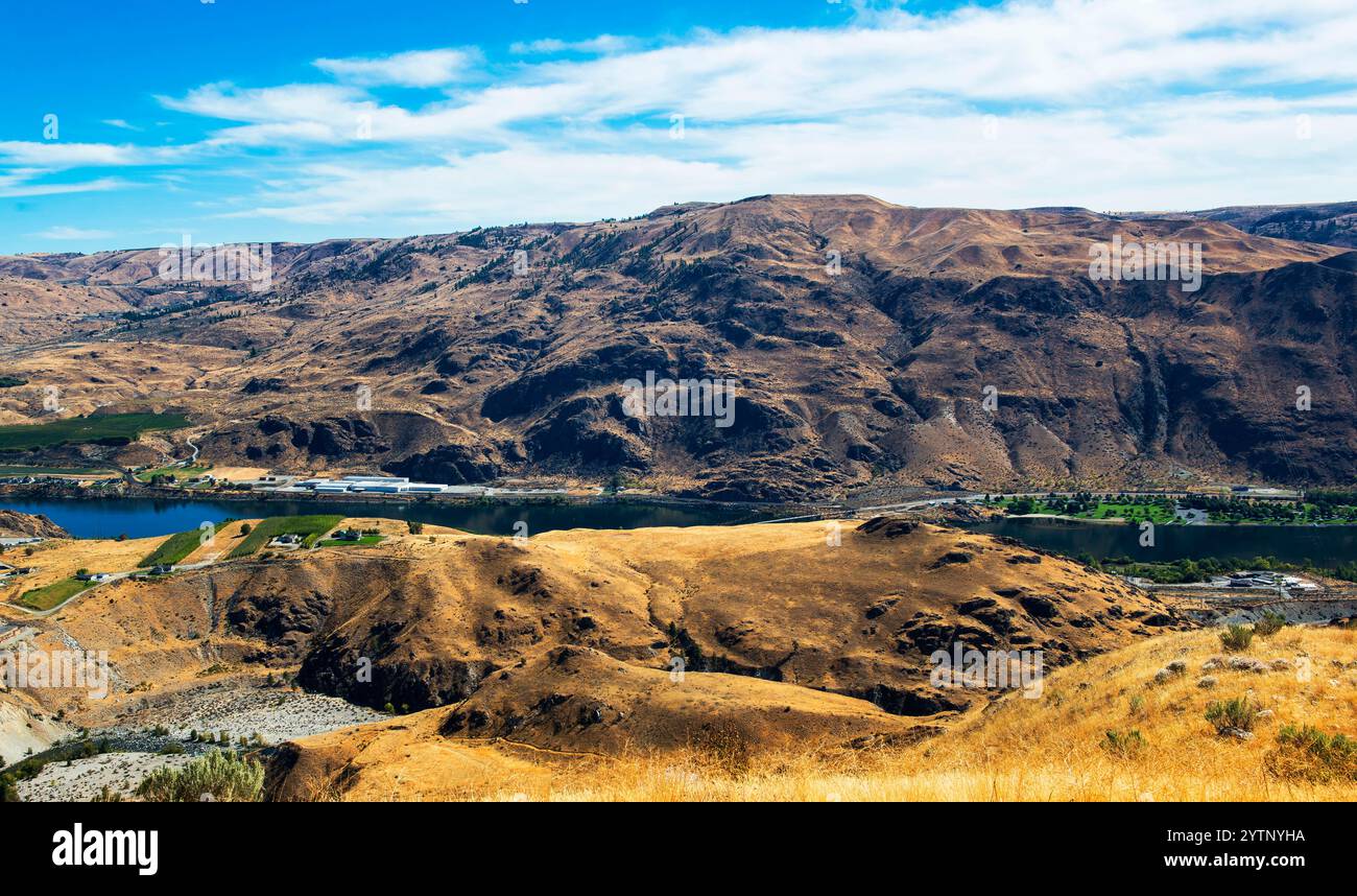 Amazing Views of Columbia River from Elephant Head Trail, Lake Chelan ...