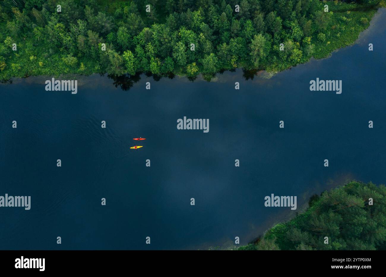 Couple in kayak mangrove forest hi-res stock photography and images - Alamy