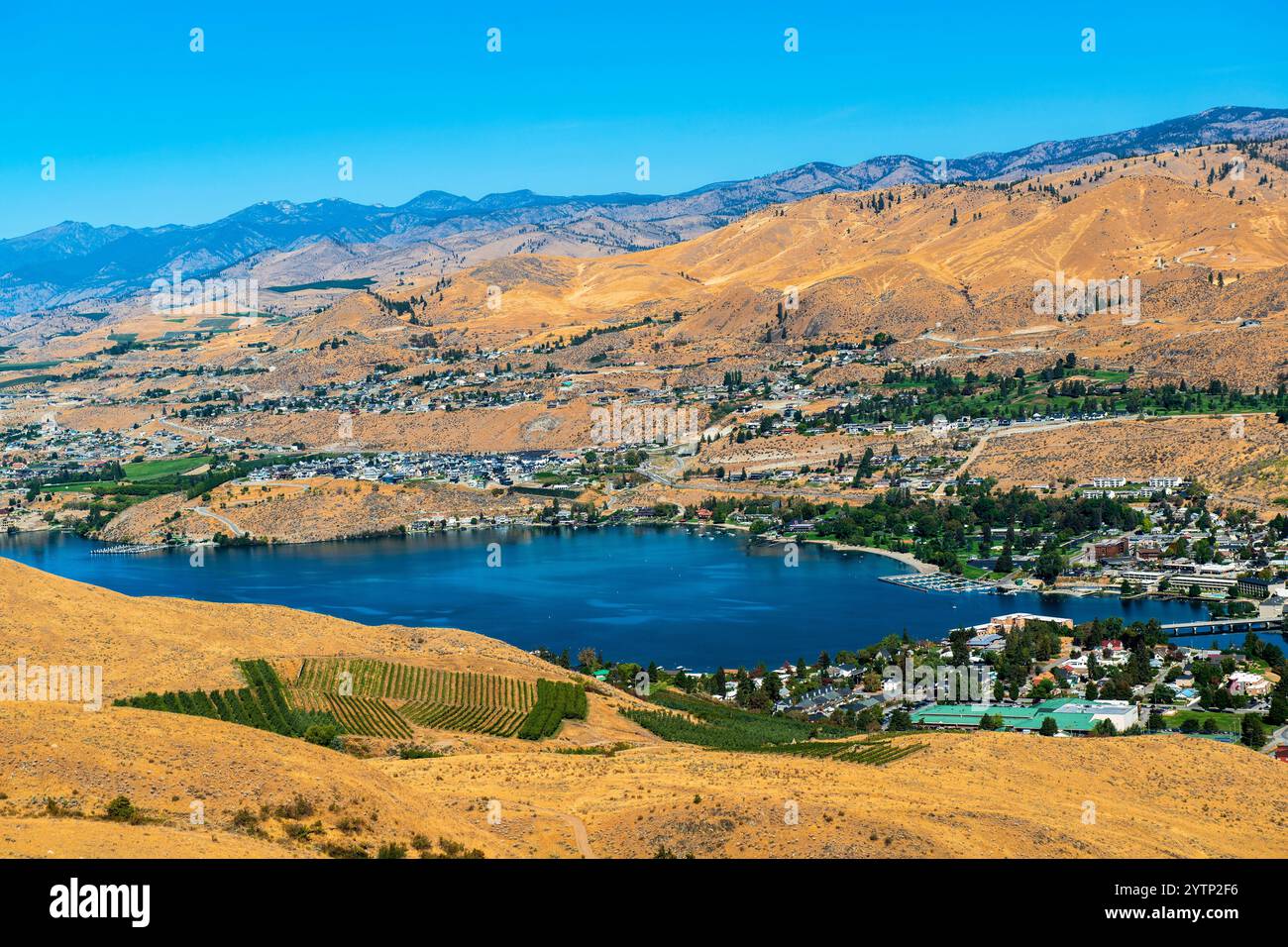 Spectacular Views of Lake Chelan from Elephant Head Trail, Lake Chelan ...