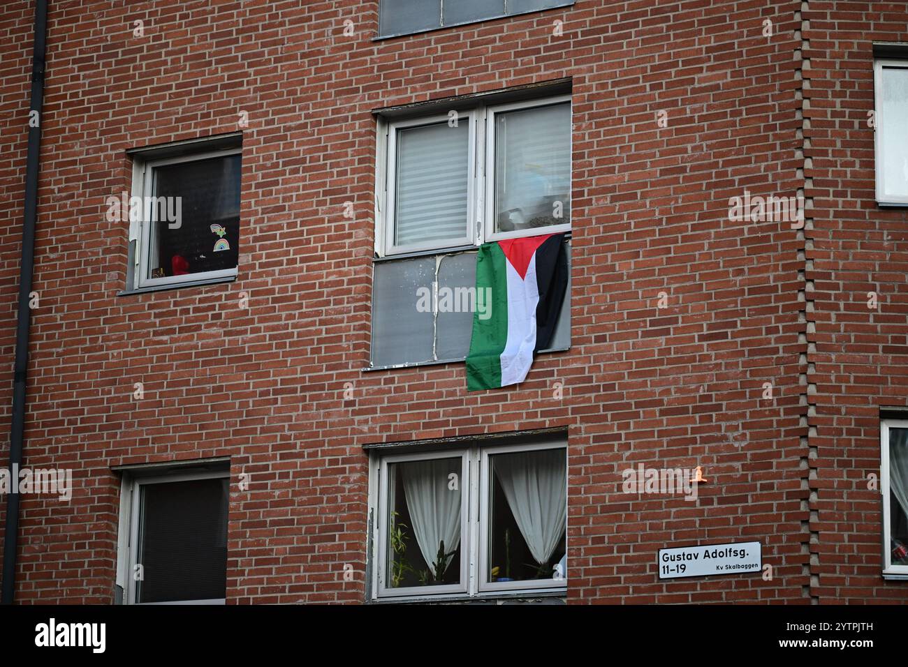 Israel flag waving in wind hi-res stock photography and images - Alamy
