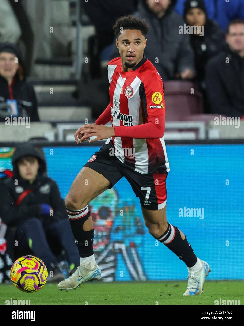 Kevin Schade of Brentford during the Premier League match Brentford vs Newcastle United at The ...